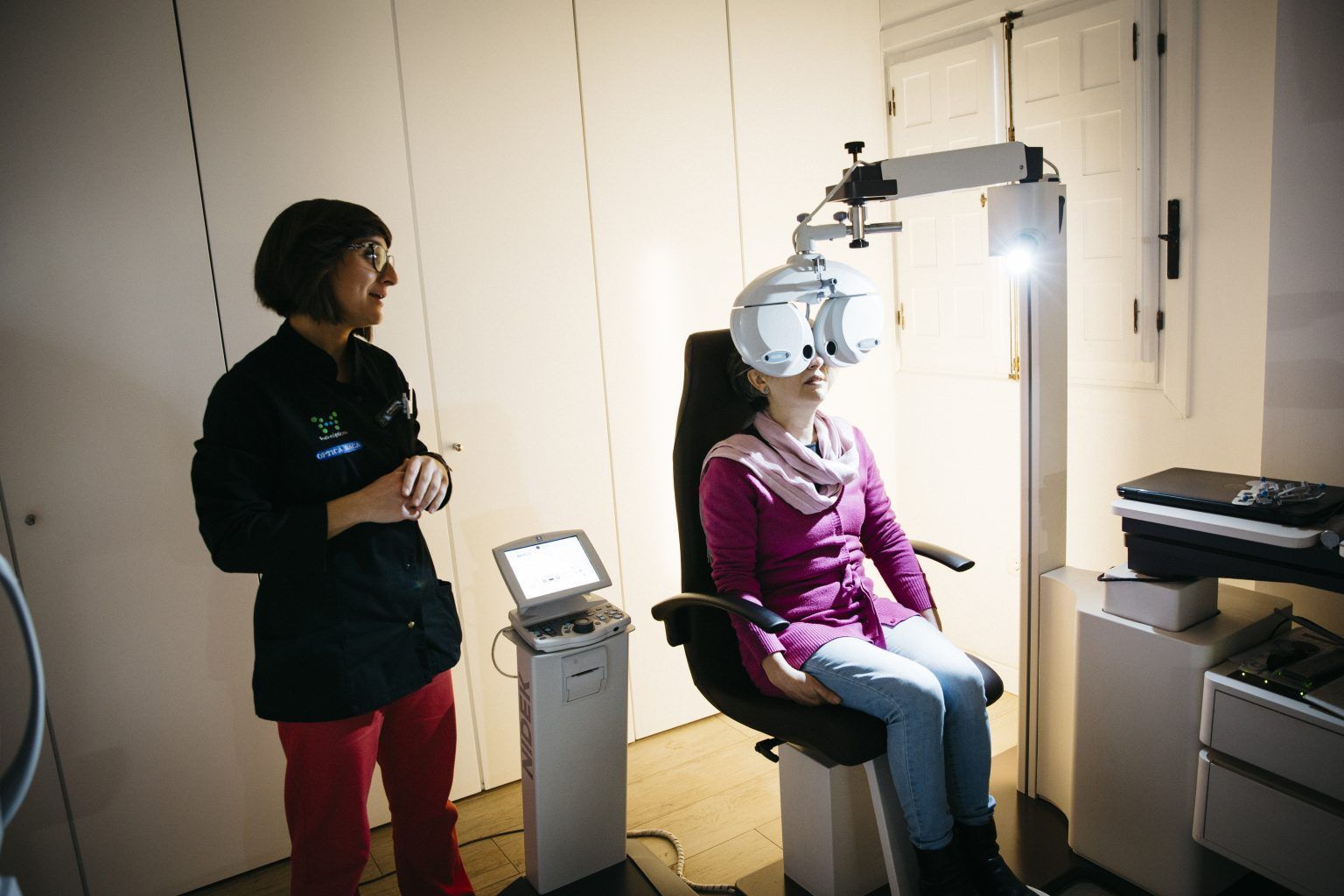 ¿Qué es un Examen Visual Completo? | Óptica Baca en Ronda